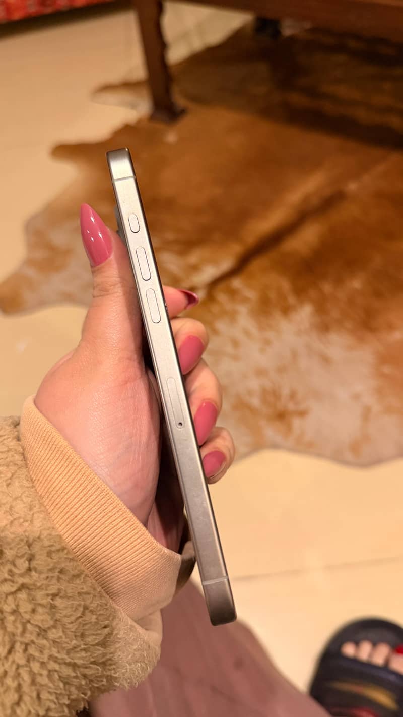 iPhone 15 pro max Non pta - Mobile Phones - 1109875833