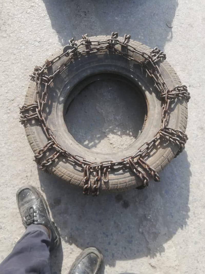 Snow chain/ tyre chain/ skid chain/ anti slipping chain / chain ...