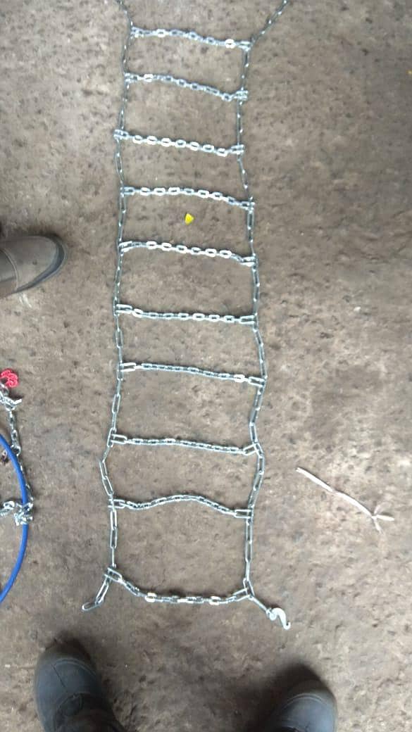 Snow chain/ tyre chain/ skid chain/ anti slipping chain / chain ...