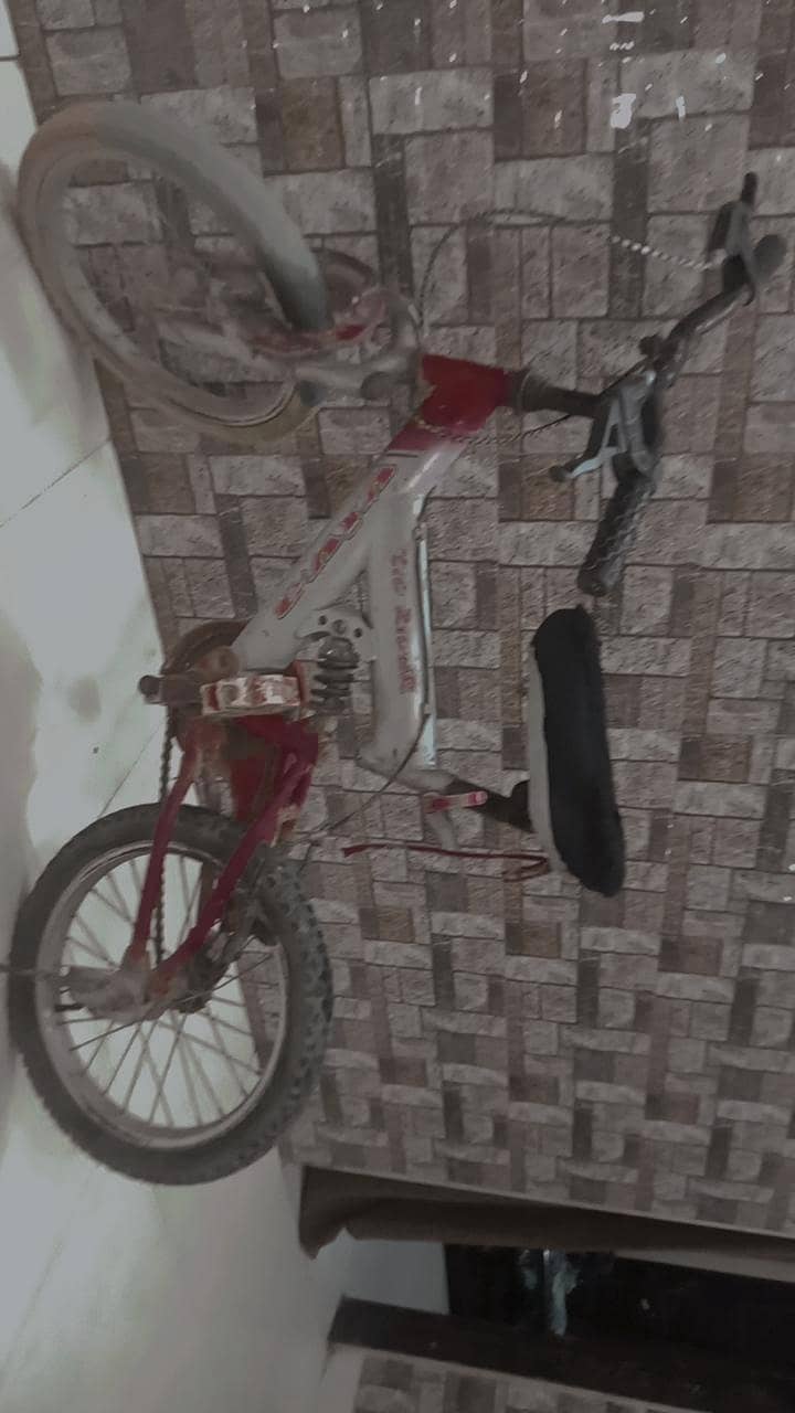 sports cycle - BMX Bikes - 1109899917