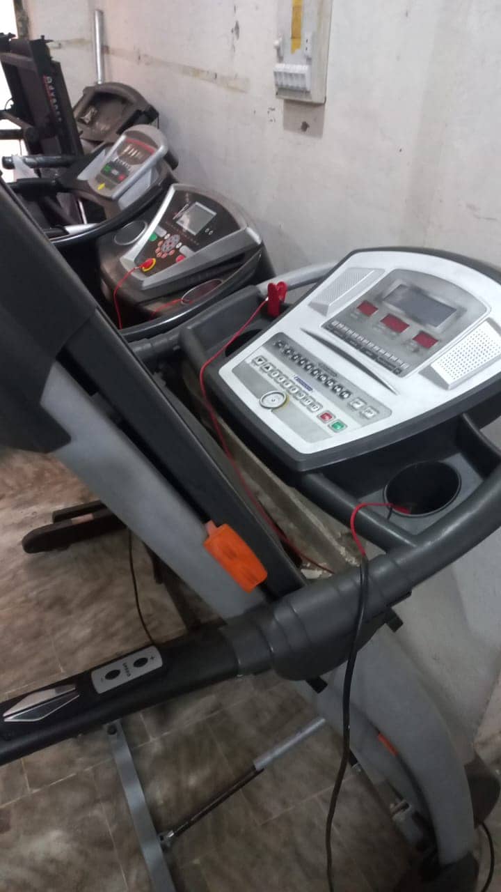 Gym Machines | Cardio-treadmill | ellipticals |home gym-commercial-leg ...