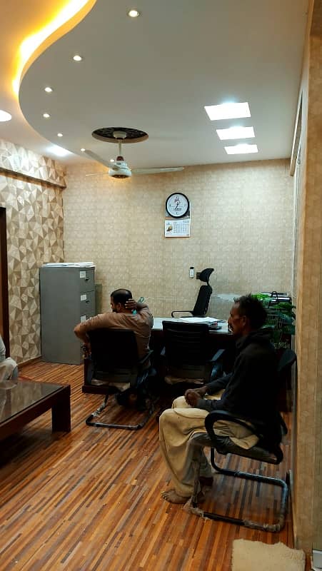 Corner Wide Shop - Shops - Offices - Commercial Space - 1109913452