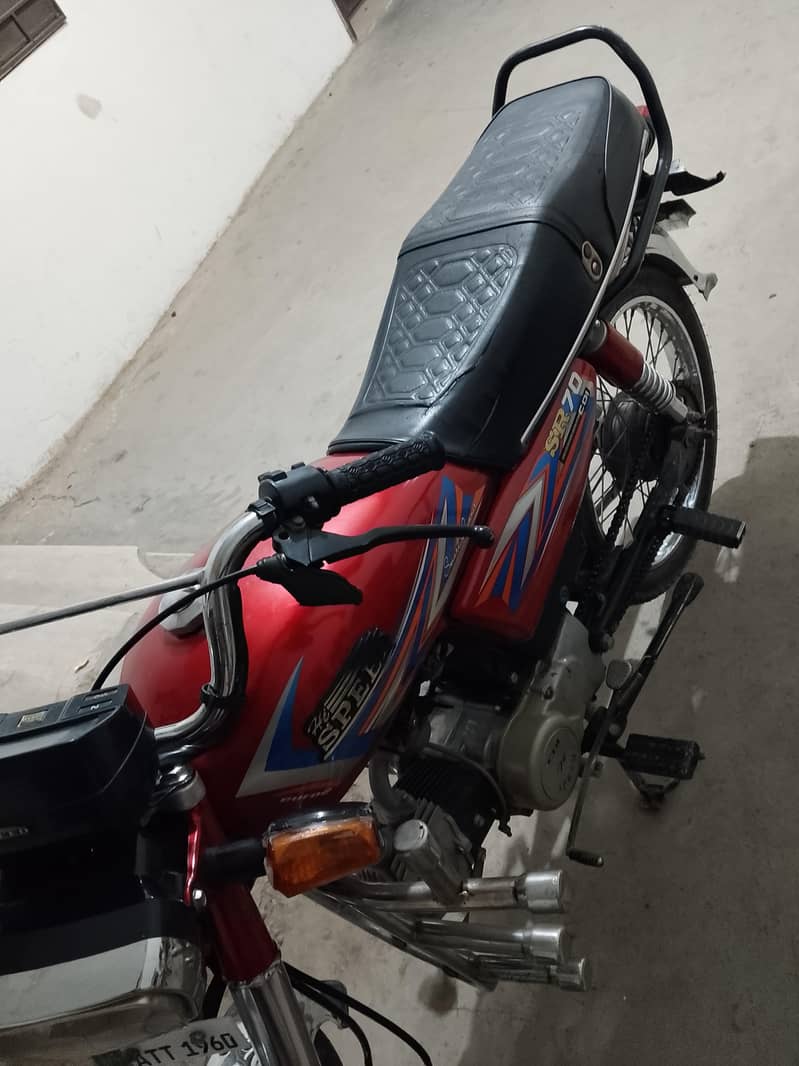 Hi Speed - Standard - 1109920433