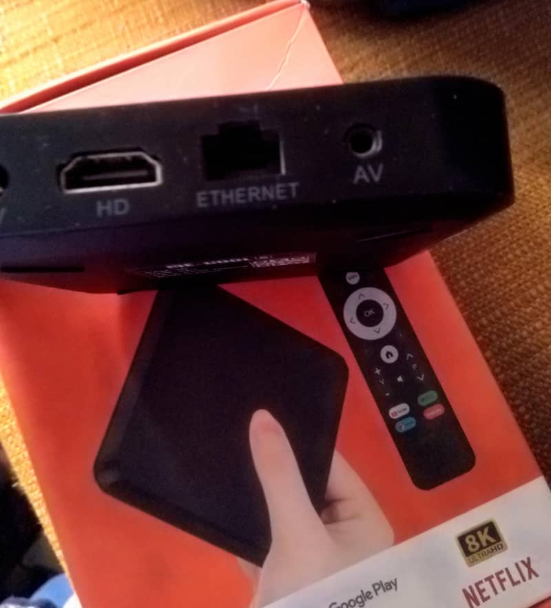 MECOOL Android TV Box, an 8K Ultra HD set-top box. - Android Boxes ...