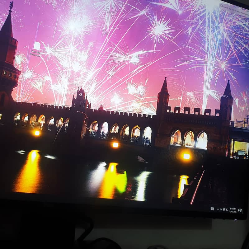 Dell 27 inch 2k monitor - Computer & Laptop Accessories - 1109928386