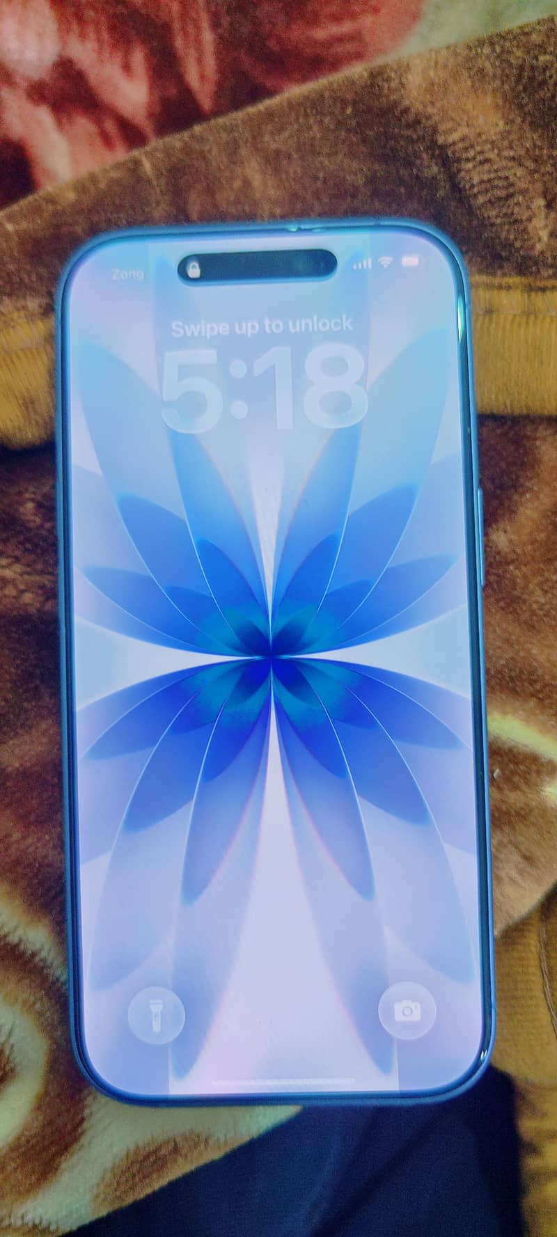 iphone 17 | 3.5 month sim time | 17 cycle | factory unlocked| - Mobile ...