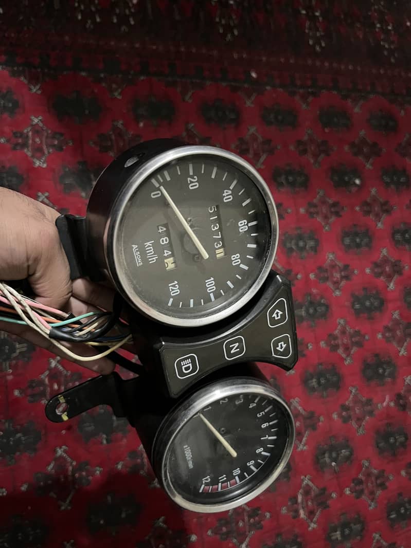 Gs 150 speed meter working - Speedometers - 1109946075