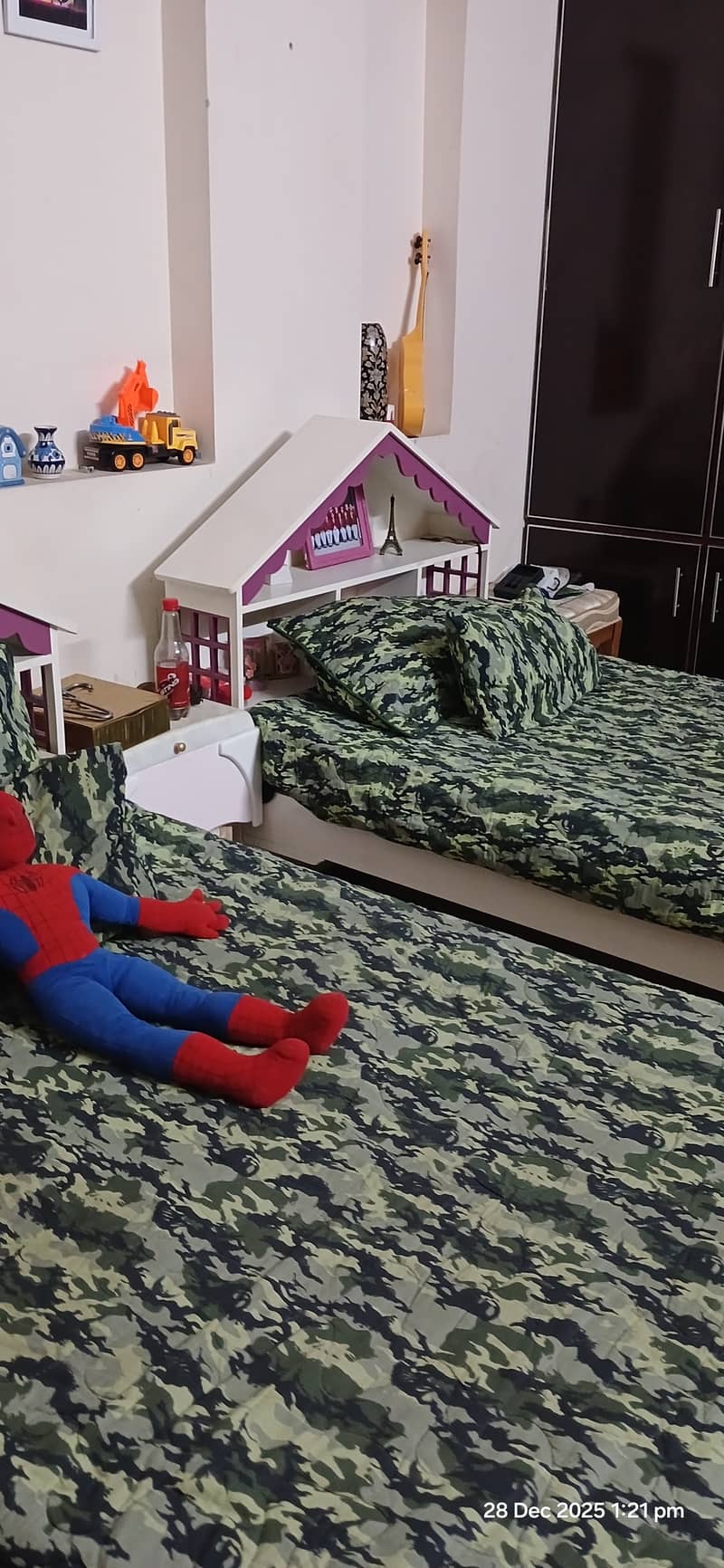 Kids Bedroom Furniture (Beds & Dresser) - Kids Furniture - 1109948585