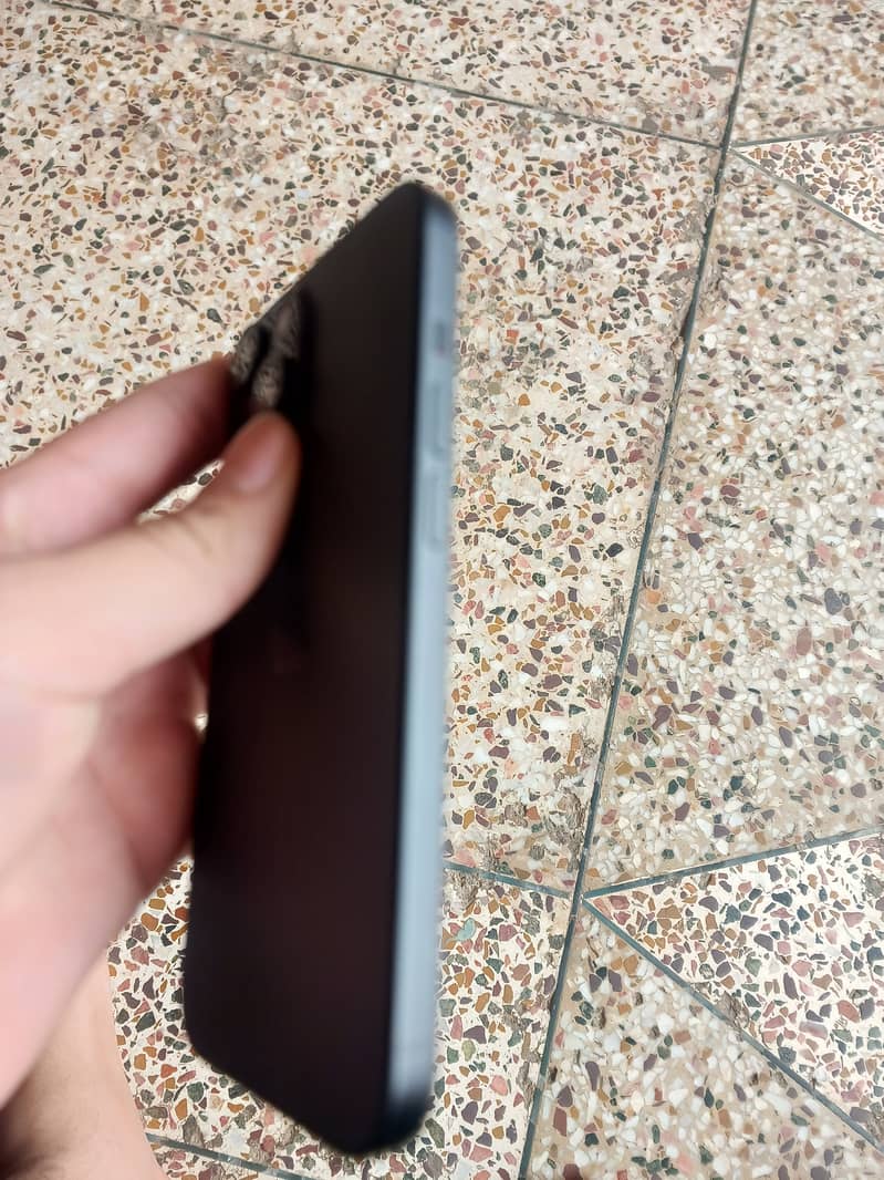 I phone 15 jv 99 battery heath 102 recycle - Mobile Phones - 1109955779