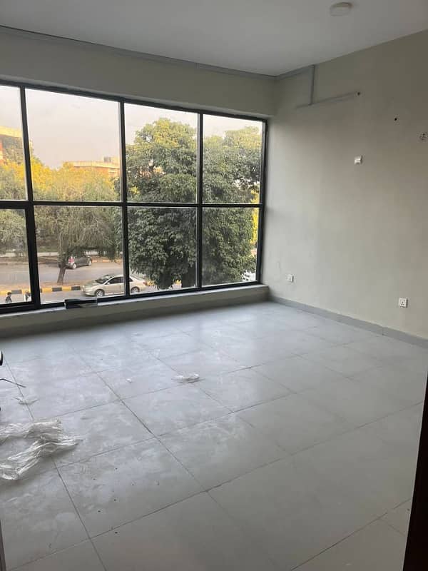 Executive Office for Rent in G-11 Markaz Islamabad | 450 Sq Ft | Prime ...