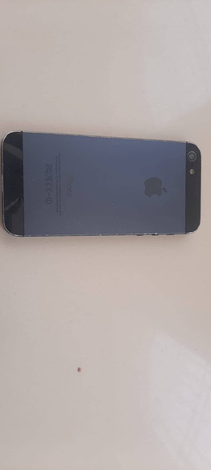 Apple iPhone 5 - Mobile Phones - 1109966785