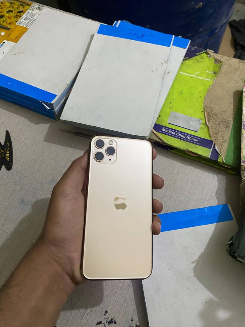 11 pro max Exchange possible - Mobile Phones - 1109967814