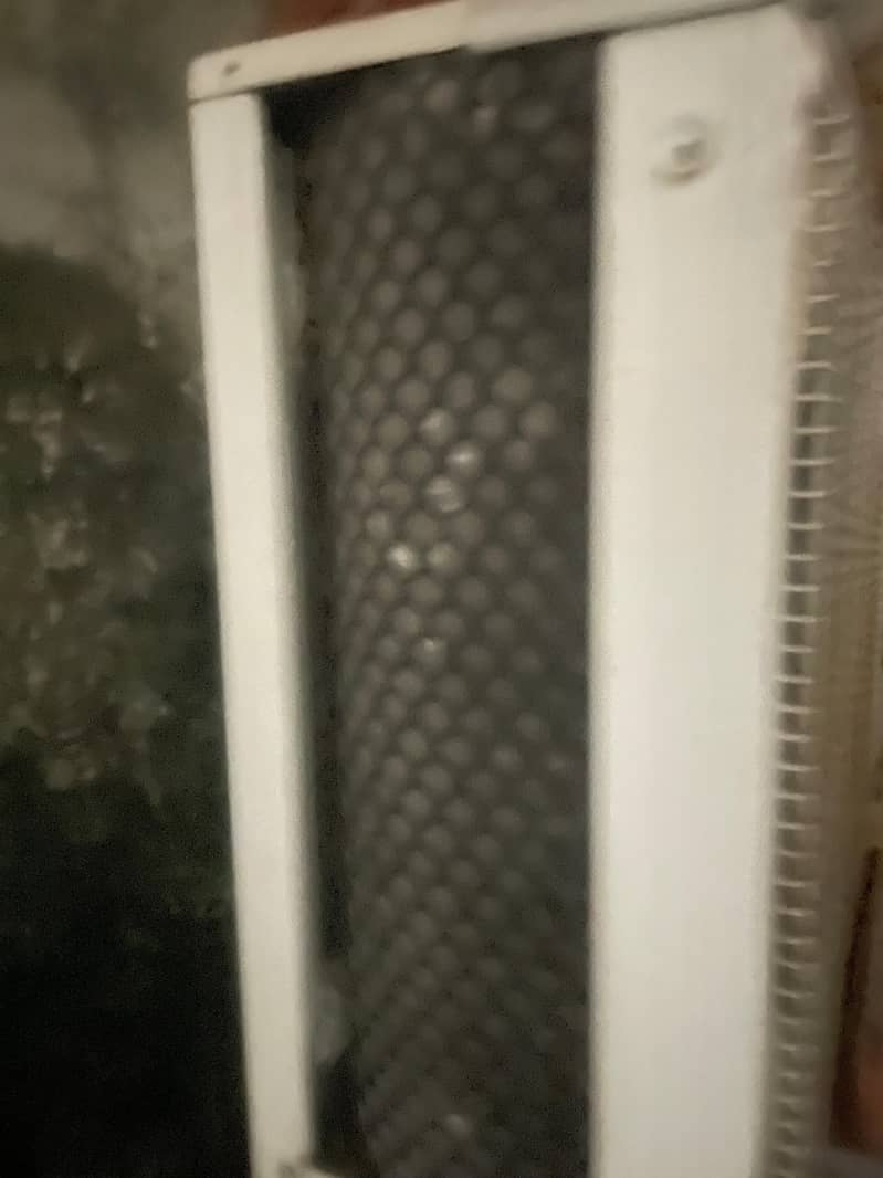 1.5 tan ha out dor or in dor ha ac on ha - Air Conditioners - 1109970451