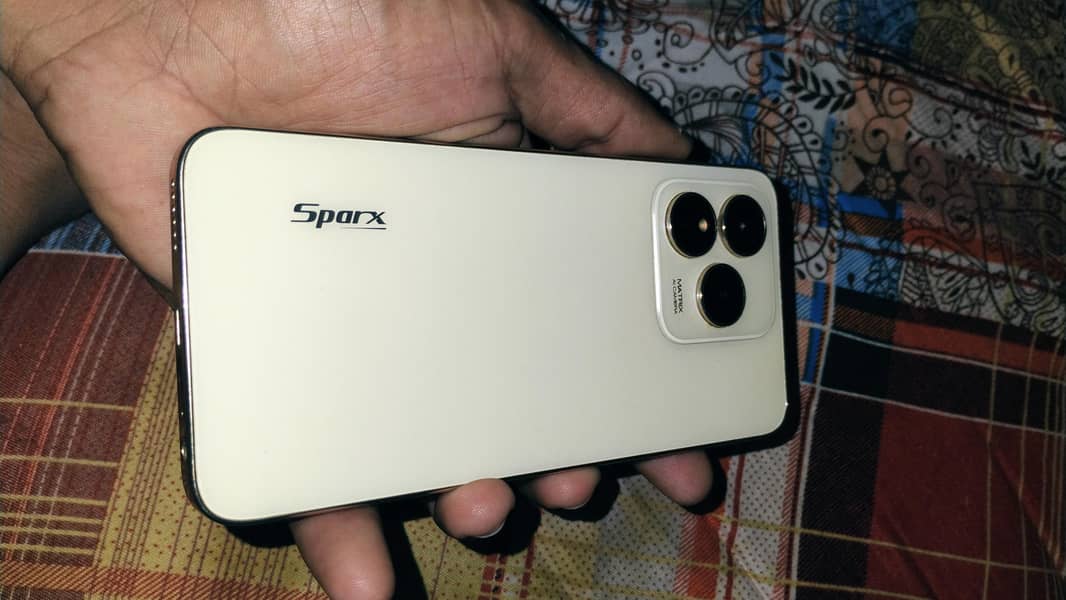 Sparx ultra 8 pro - Mobile Phones - 1109971902