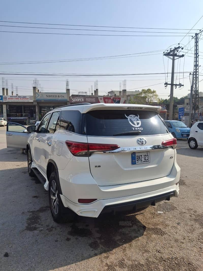 Toyota Fortuner Sigma 2.8 - Cars - 1109974461