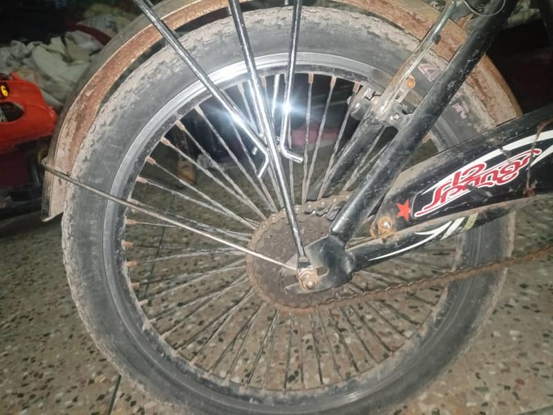 20 Inches 2nd Hand Cycle For Boys Only 8000 - Other Bicycles - 1109978096