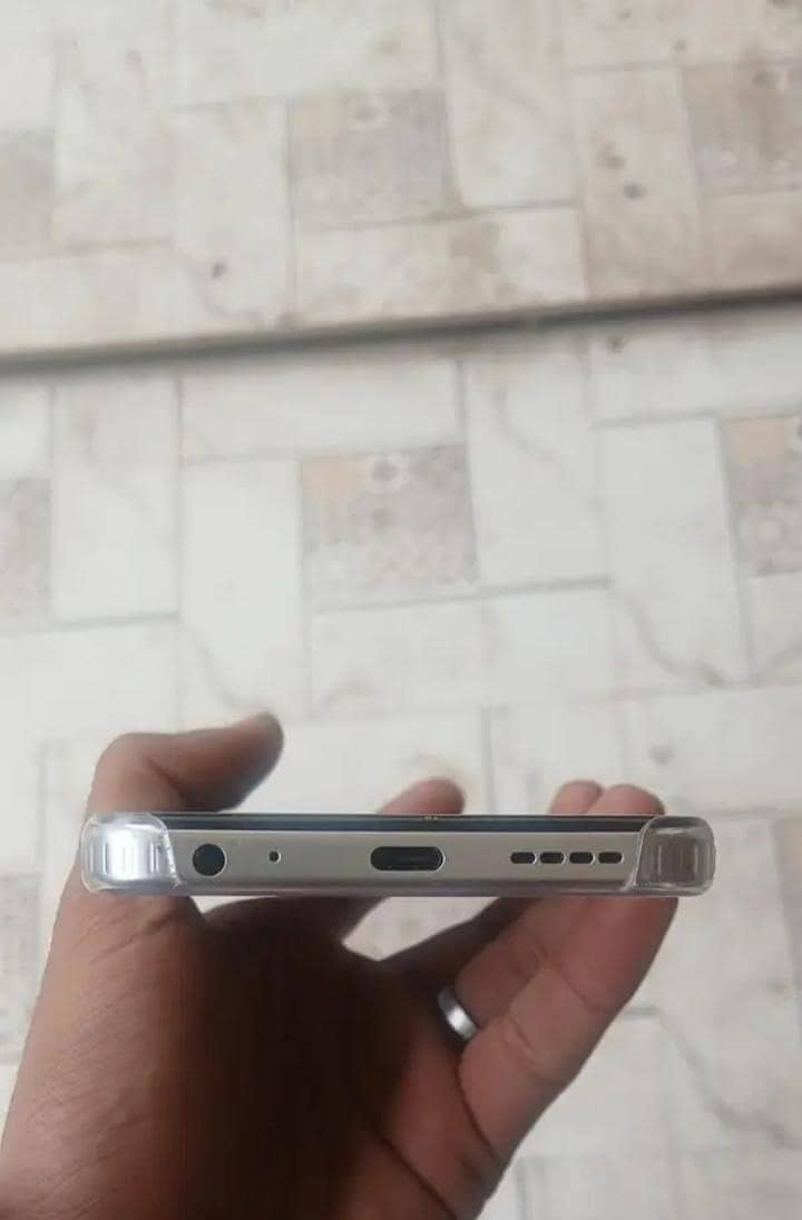 Infinix hot 60i - Mobile Phones - 1109983126