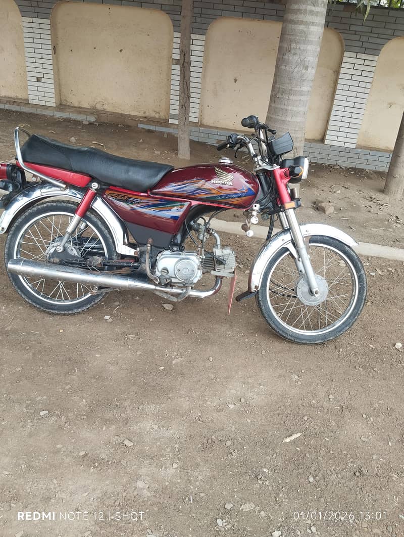 Honda CD 70 20 Model 03701453040 - Standard - 1109989601