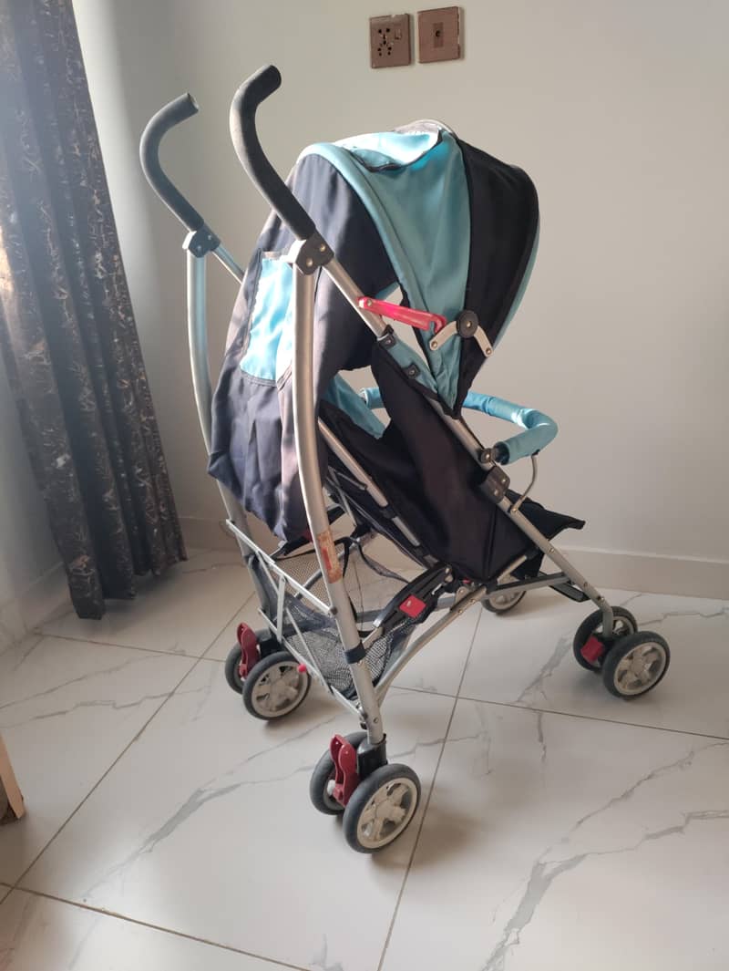 Imported Baby Pram/Stroller - 8 wheelers | Foldable | Like New - Prams ...