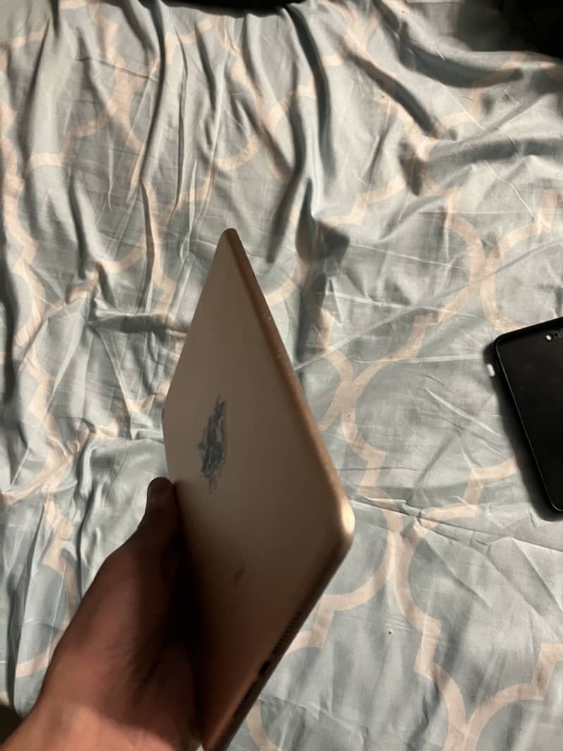 Iphone Se 3 and Ipad mini 5 - Mobile Phones - 1110004601