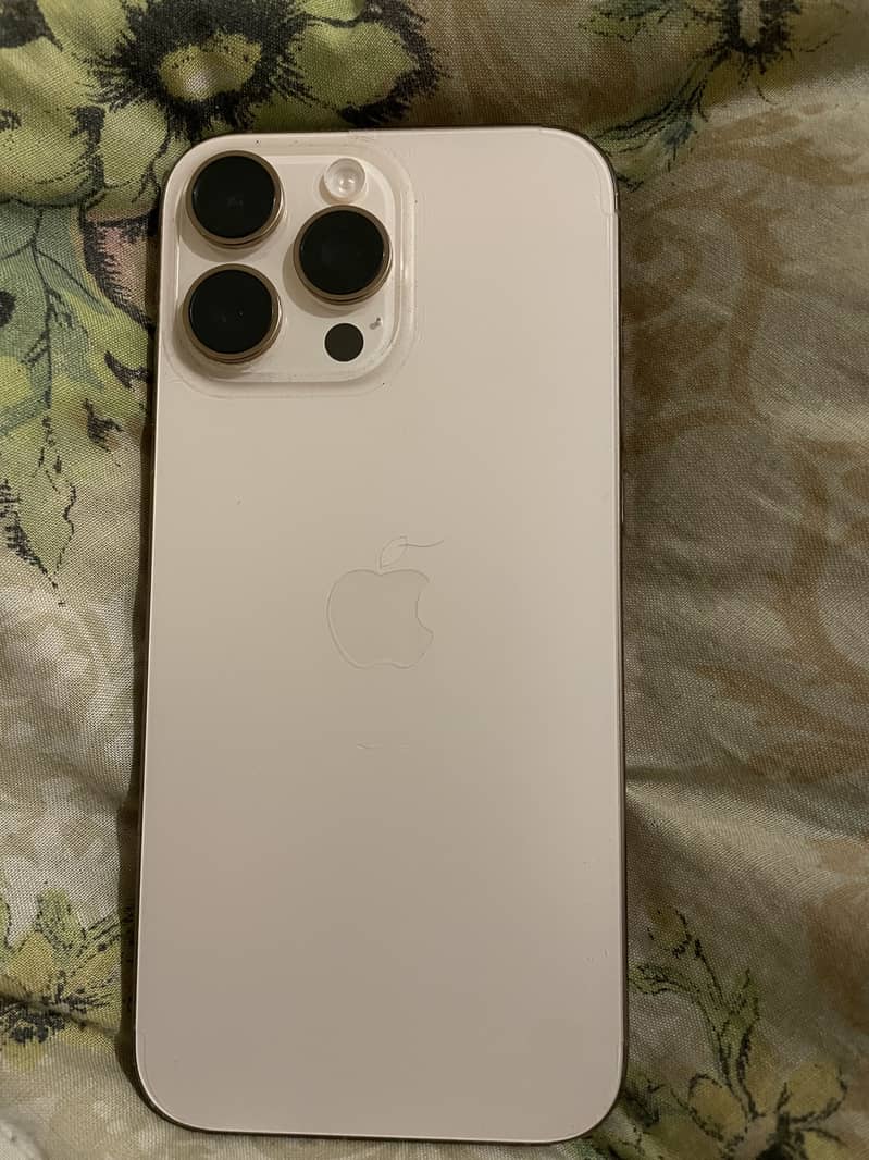 Iphone 16 pro max 256 gb desert color 10 by 10 - Mobile Phones - 1110007205