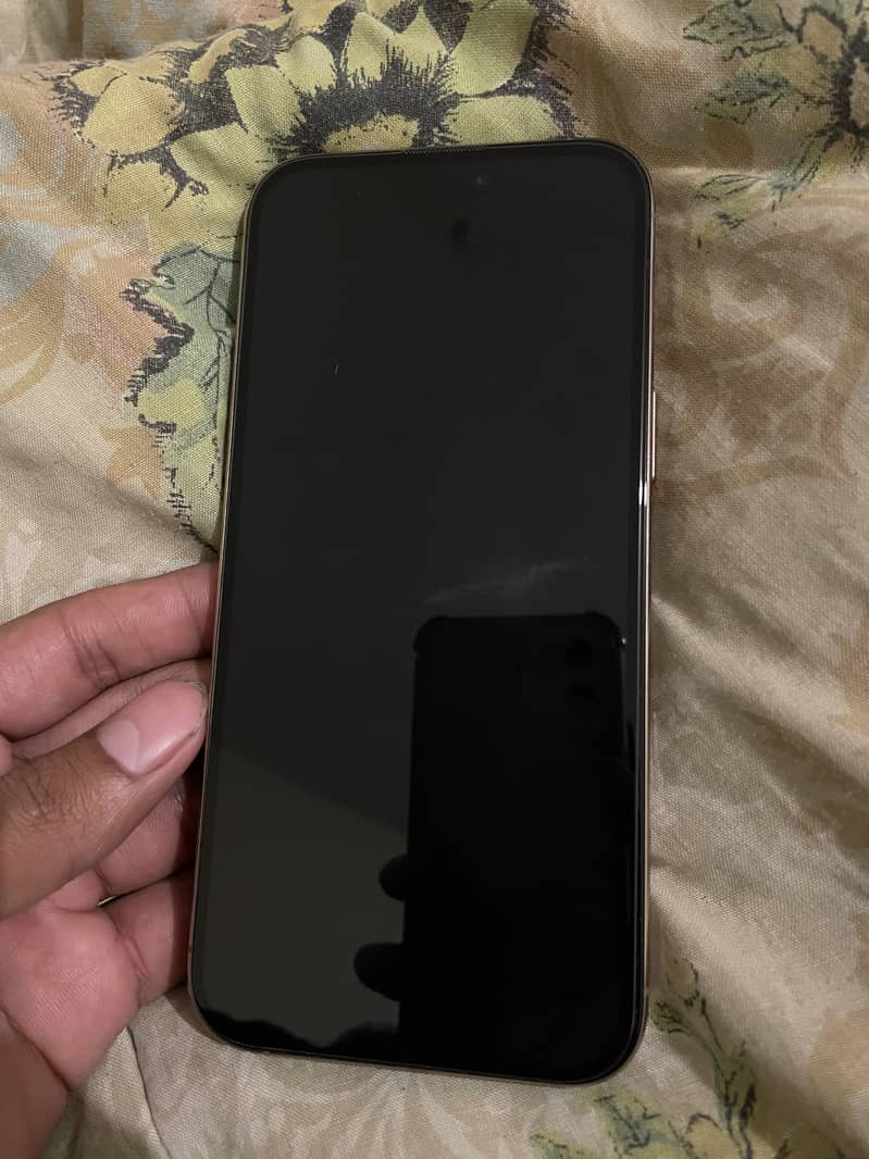 Iphone 16 pro max 256 gb desert color 10 by 10 - Mobile Phones - 1110007205