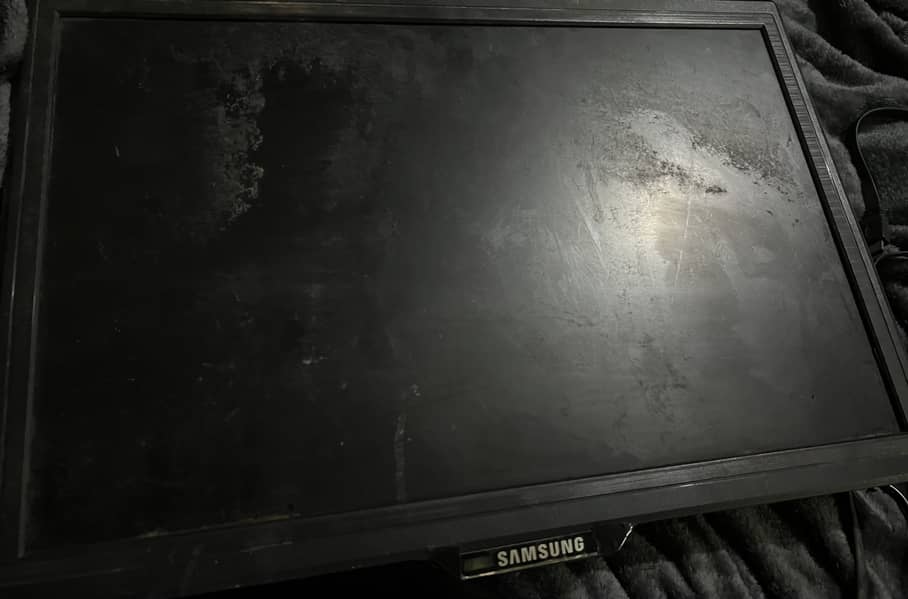 Samsung Led 27 inch with Tv box - Televisions - 1110007580