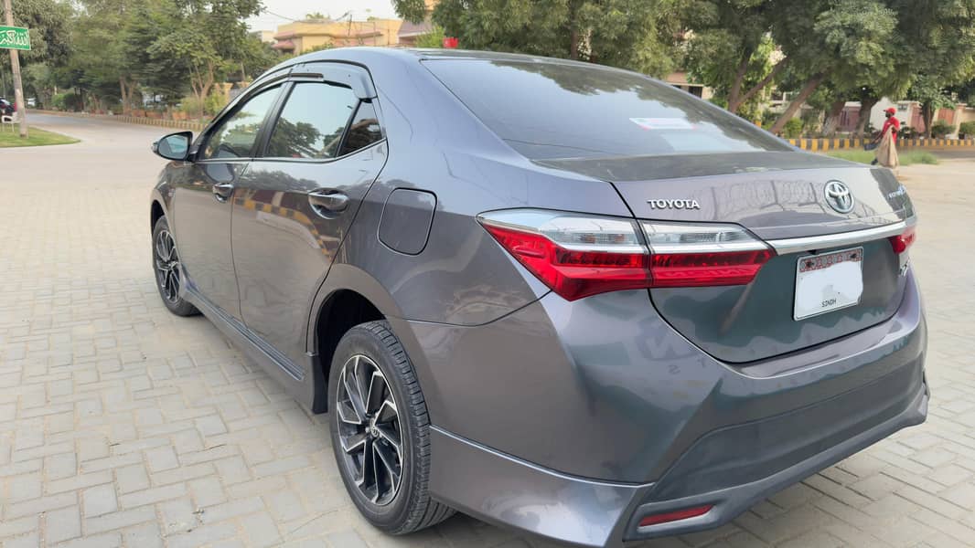 Toyota corolla X Altis 1.6 - Cars - 1110008018