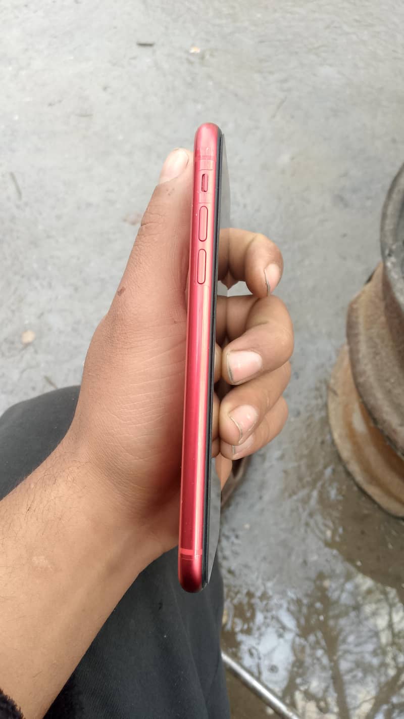 I phone 11 - Mobile Phones - 1110008094