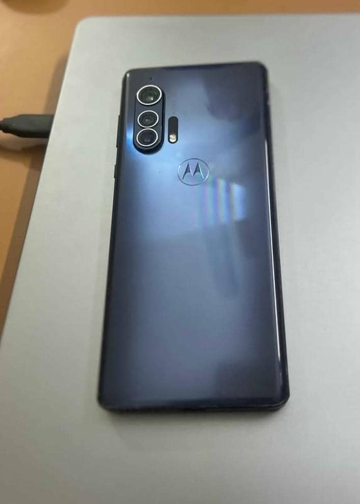 Motorola edge plus - Mobile Phones - 1110011632