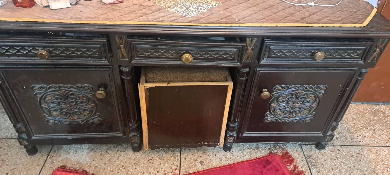 Dressing table with Mirror and side tables - Dressers & Drawers ...