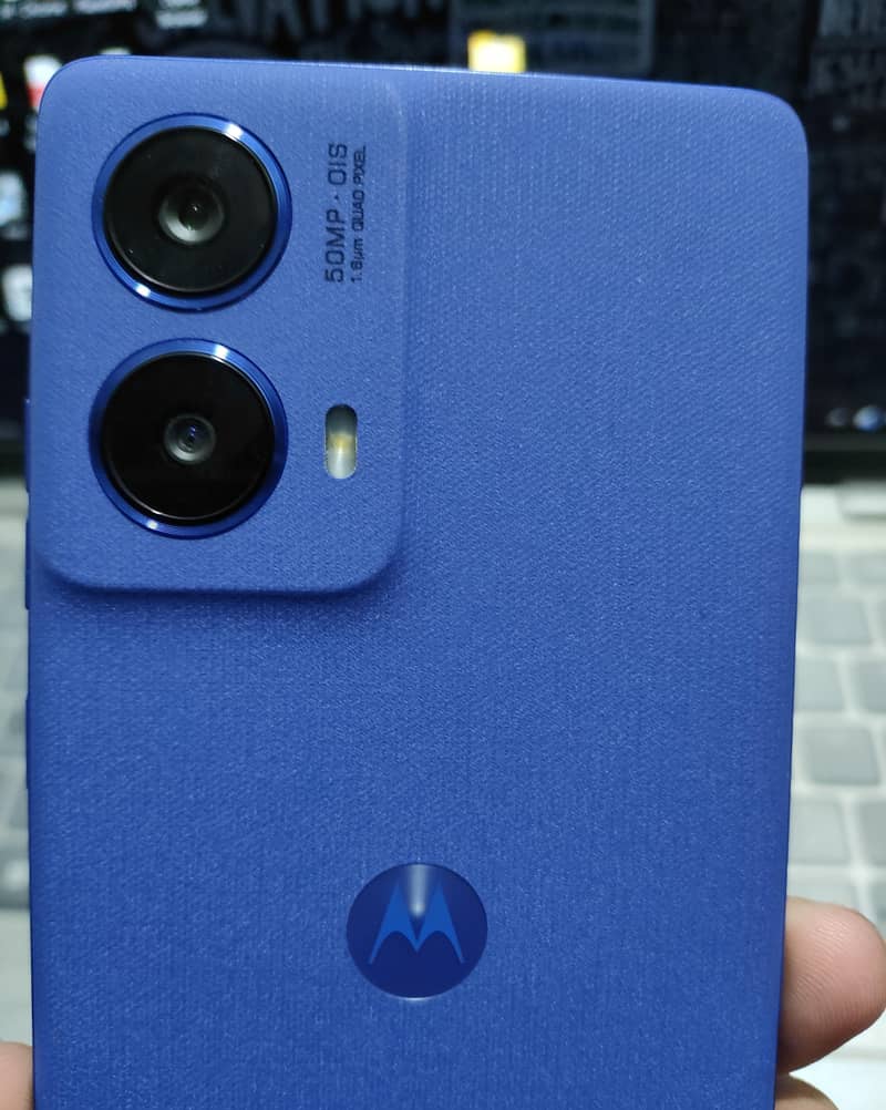 Moto G85 5g (12/256). Cobalt blue. Box open - Mobile Phones - 1110037186