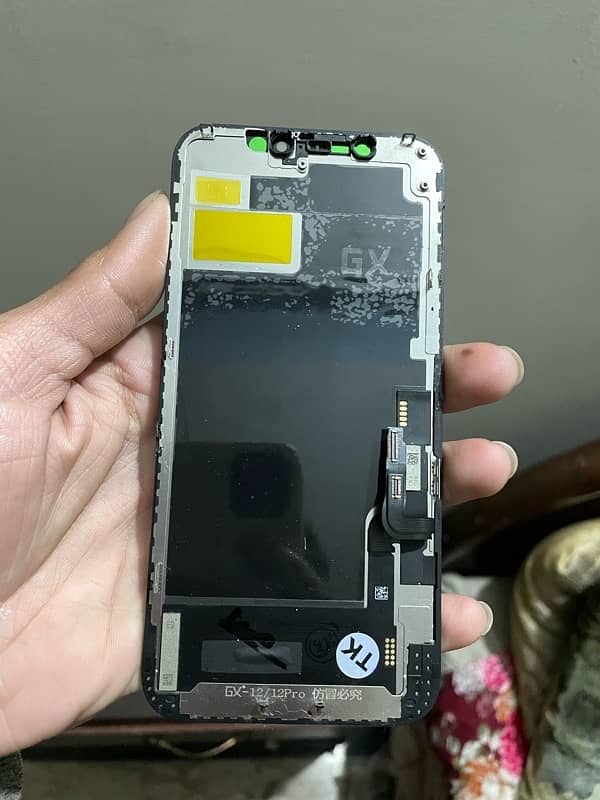 iPhone 12/12 pro gx lcd screen in new condition - Screens - 1110039548