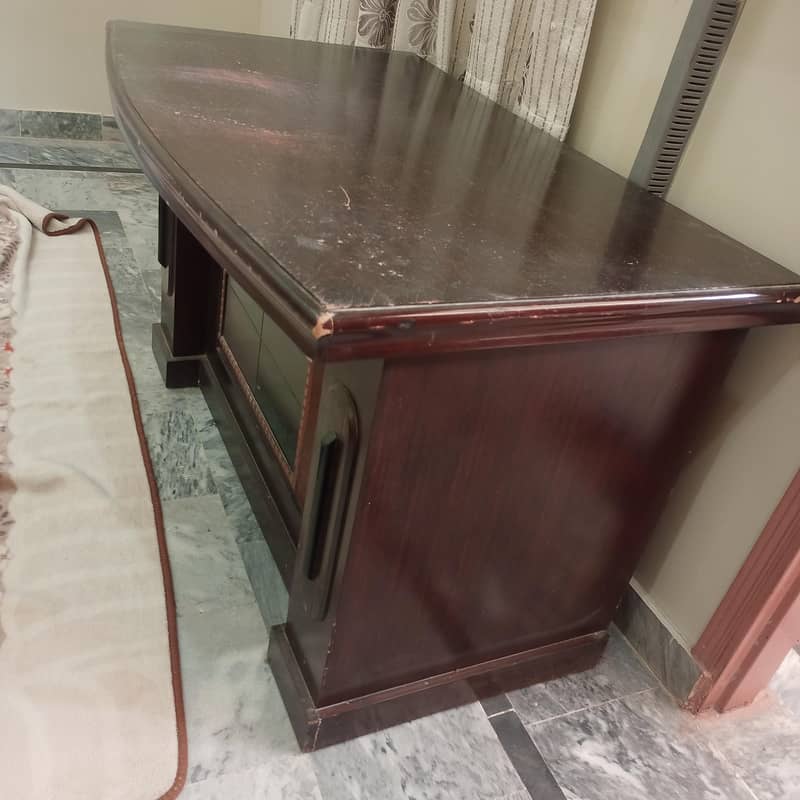 3 Office Tables - Office Tables - 1110050931