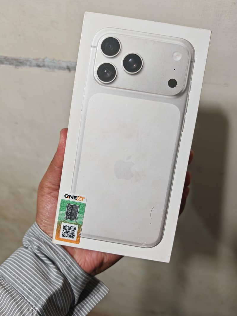 iPhone 17 Pro Max 256gb Silver - Mobile Phones - 1109914223