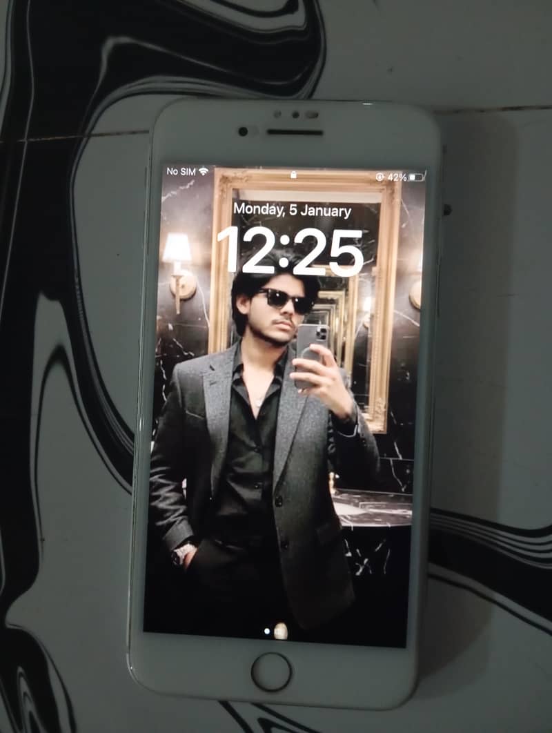 iPhone 8plus factory unlocked fresh condition urgent sell 64gb - Mobile ...