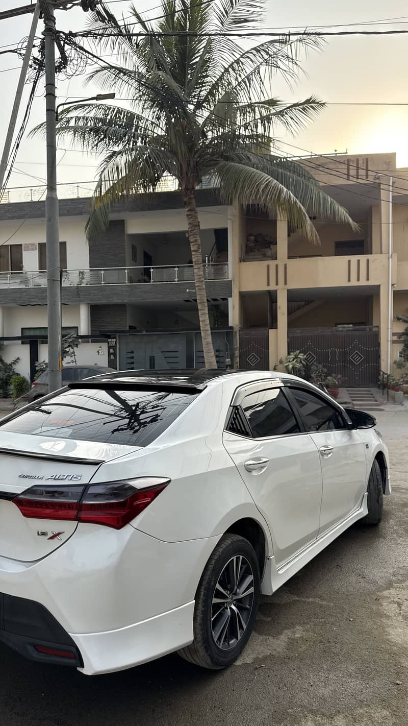 Toyota Corolla Altis Grande X CVT-i 1.8 2021 Model - Cars - 1110070528