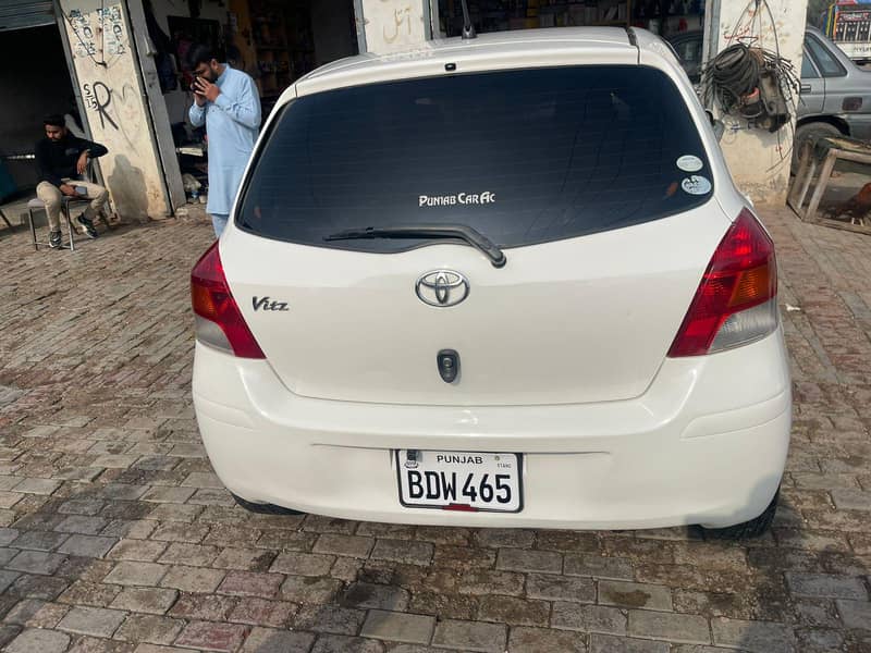 vitz 1300cc and its one of the Cleanest Army officer car - Cars ...