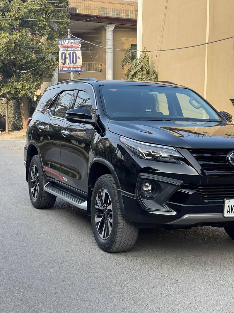 Toyota Fortuner 2.8 Sigma TRD Kit 2020 - Cars - 1110081315