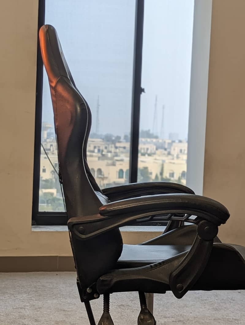 Boost Gaming Chair – Used | Comfortable | Adjustable | Good Condition ...