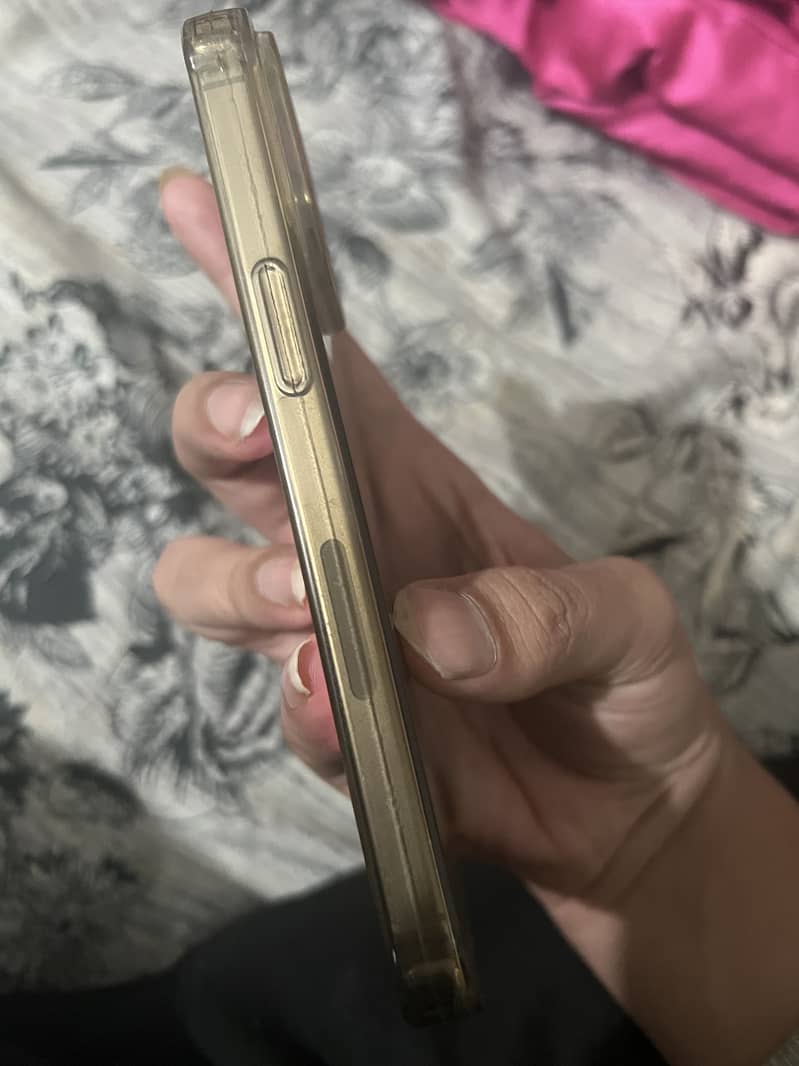 Iphone 15 pro max 256gb - Mobile Phones - 1110094610