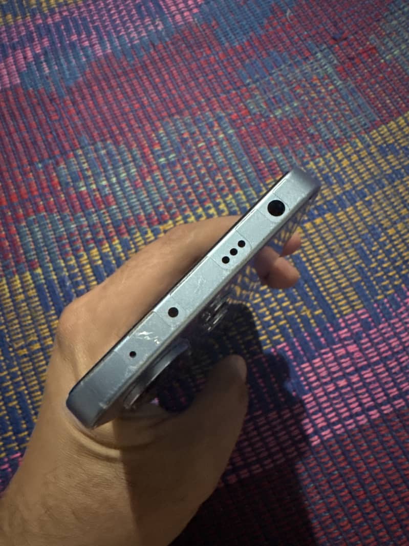 Redmi note 13 8/256gb ice blue color 10/10 complate fast charger box ...