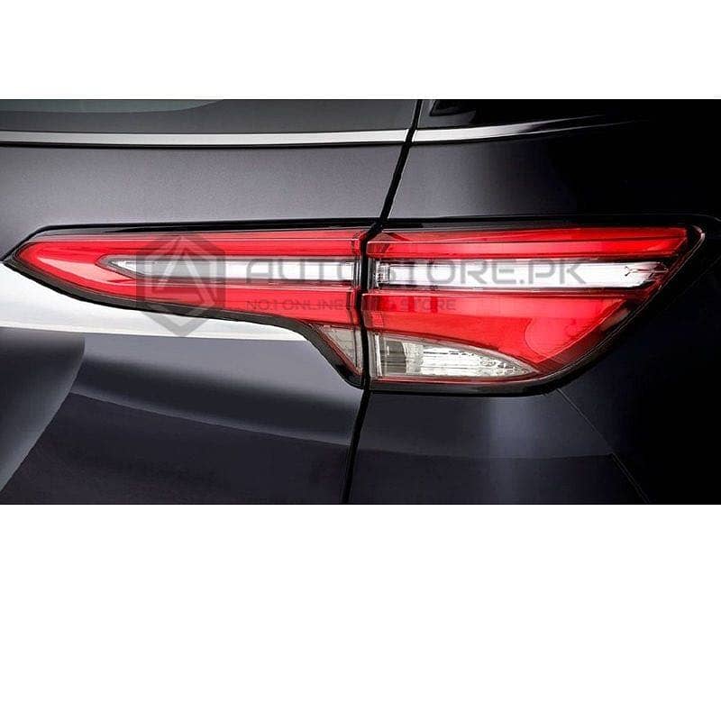 Toyota Fortuner Rear Back Lights - Lights - 1110101606