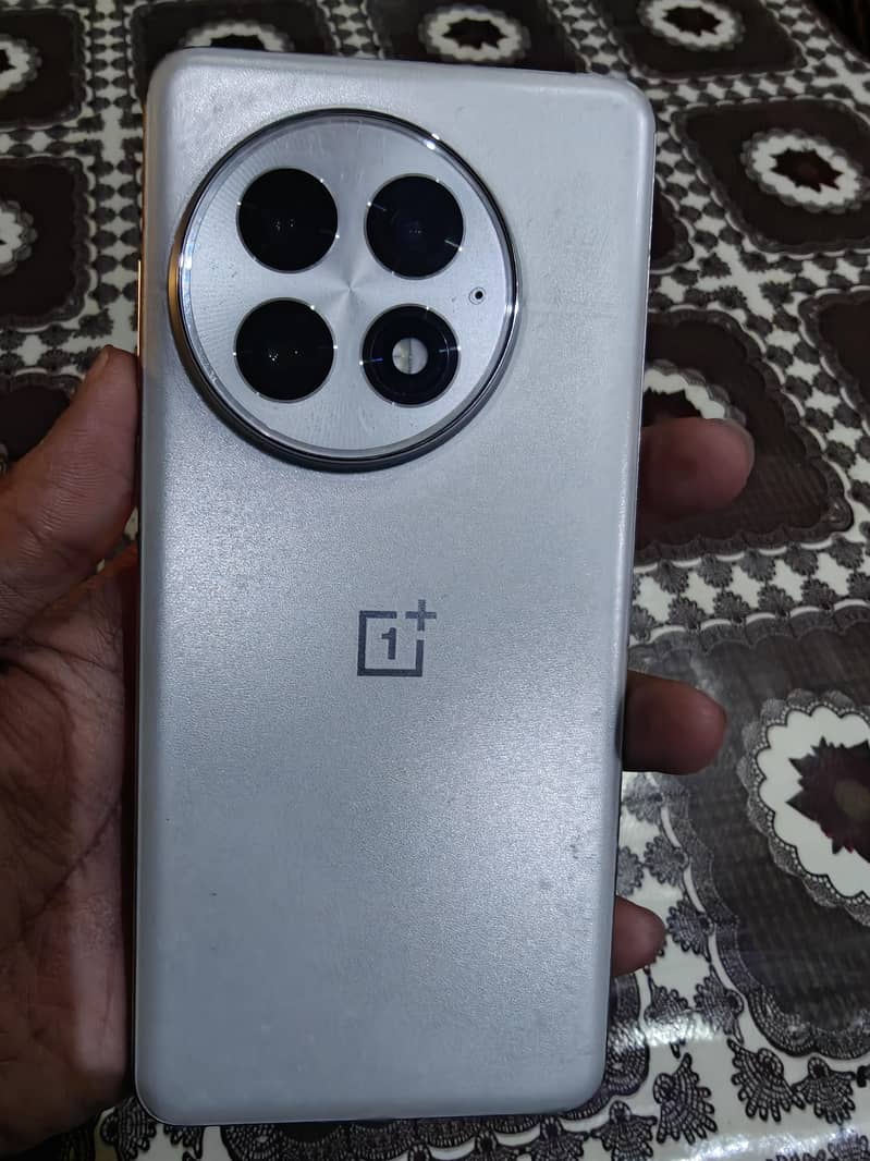 OnePlus 13 512GB Storage 16GB RAM With Box | Non -PTA - Mobile Phones ...