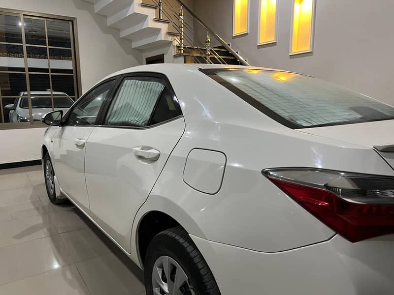 Toyota Corolla GLI 2019 Model Excellent Condition - Cars - 1110115266