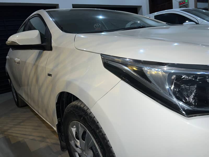 Toyota Corolla GLI 2019 Model Excellent Condition - Cars - 1110115266
