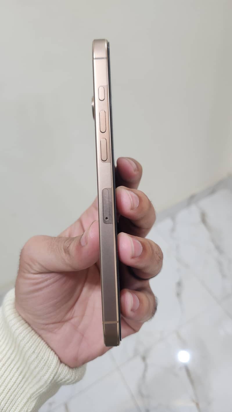 Apple iPhone 16 Pro Max 256GB - Mobile Phones - 1110150232