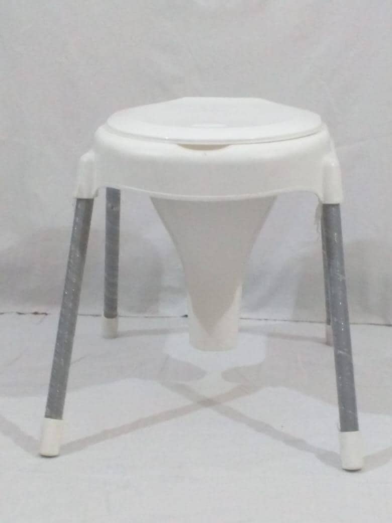 Commode Chair new - Chairs - 1110151490