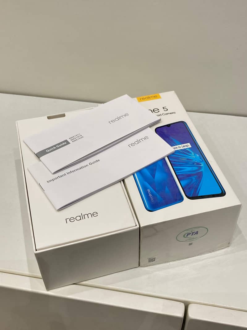 Realme 5 - Mobile Phones - 1110154122