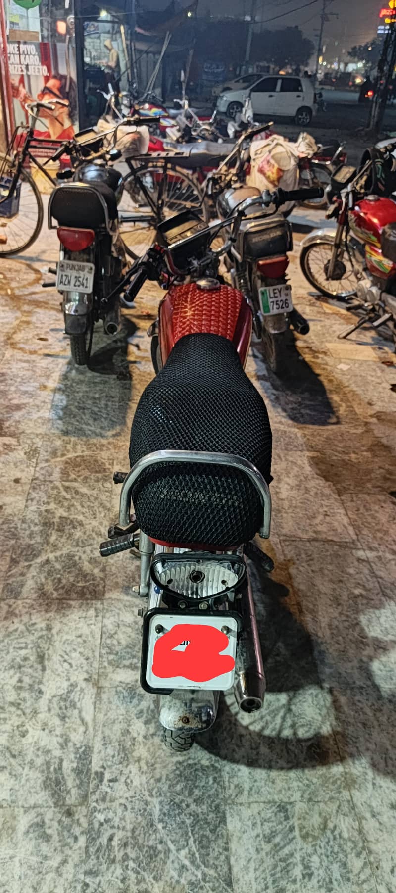 CD 70 best condition model 2018 - Standard - 1110153376